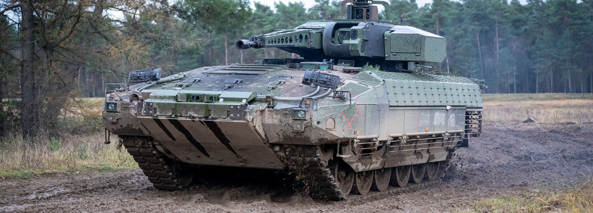 Rheinmetall gewinnt Großauftrag über 30mm-Munition für den Puma | Rheinmetall